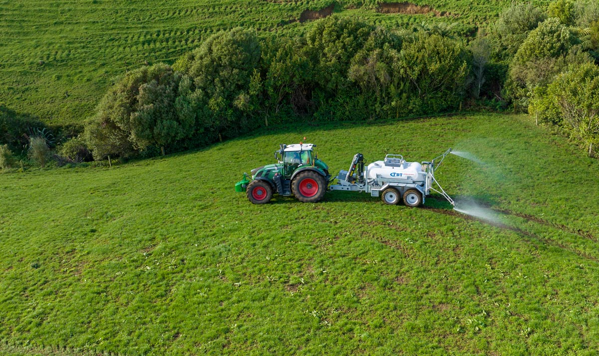Liquid Fertiliser Application in Taranaki - FBT Spreading